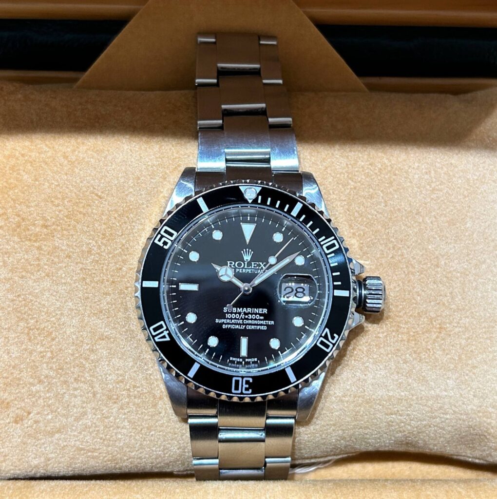 Certified Pre-Owned Watches – Lugaro Jewellers